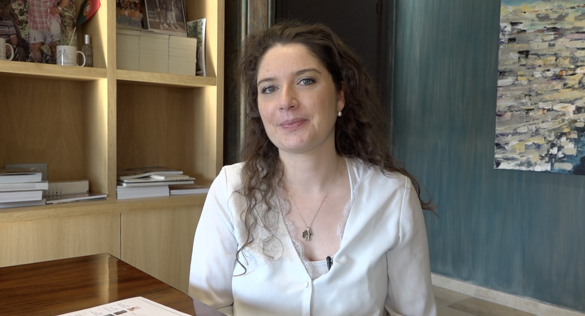 Por entre romances e histórias do fantástico, Mylène encaixa a ...