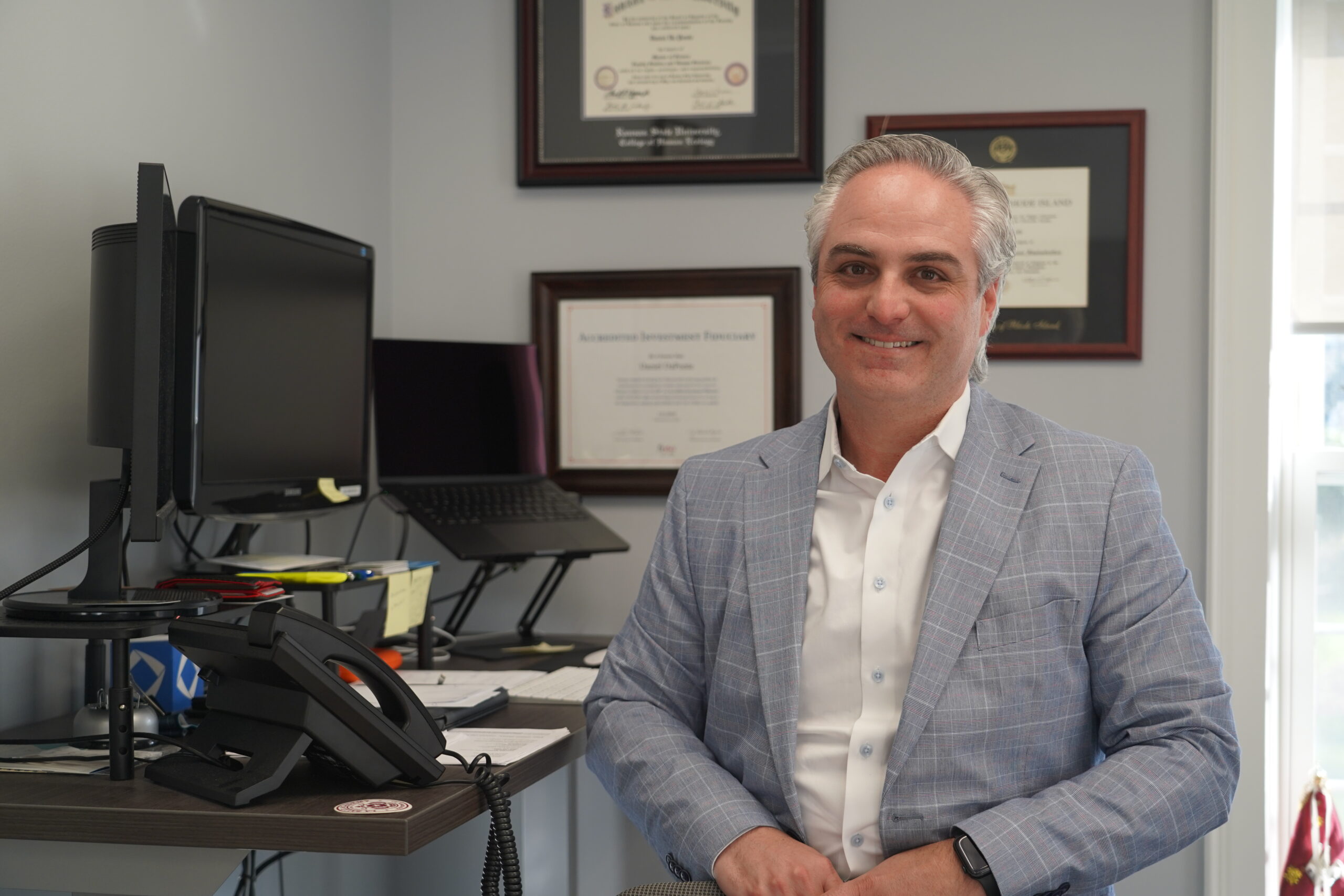 Daniel da Ponte: ex-senador atento ao futuro da diáspora nos EUA ...