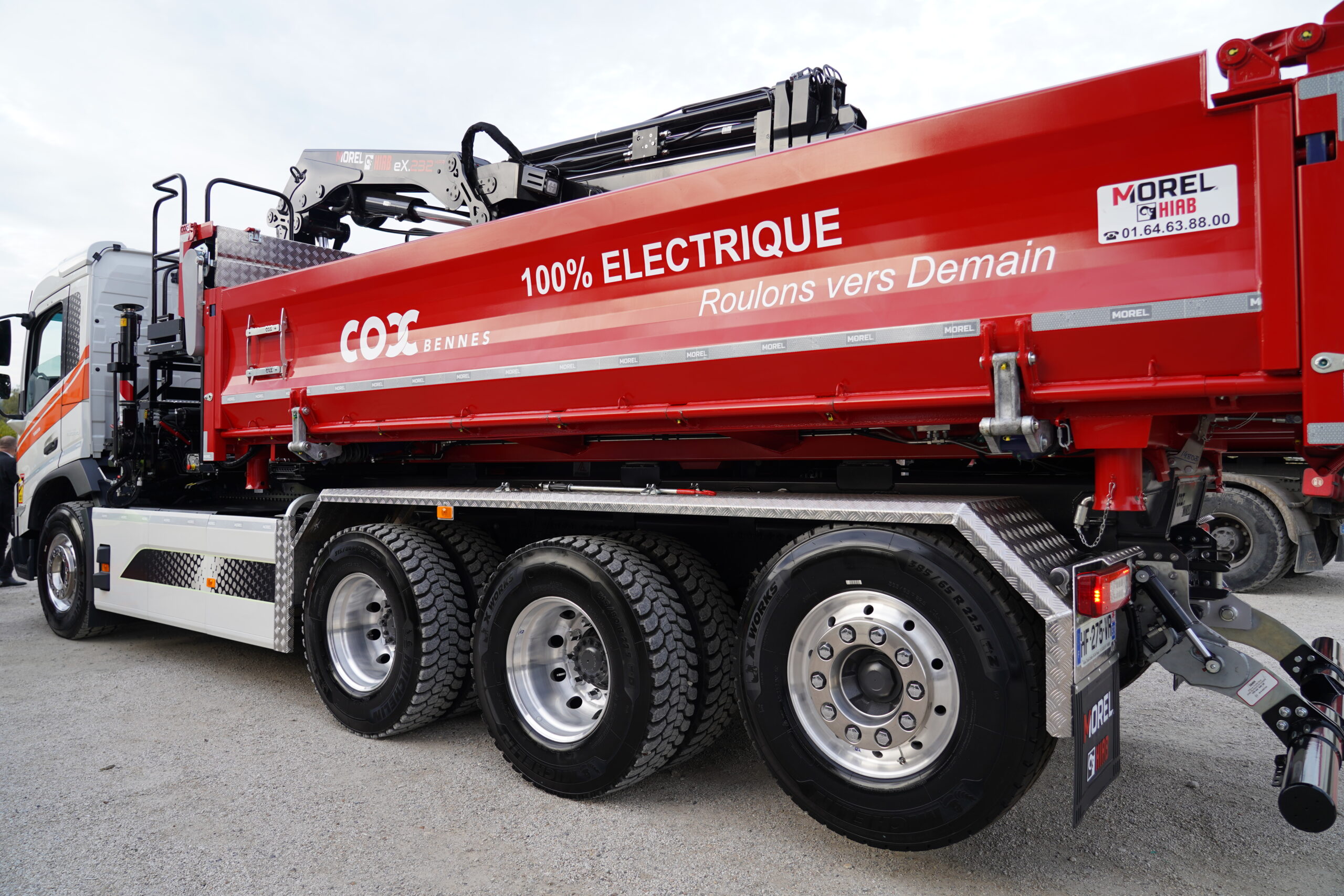 SILTRA lança o primeiro camião elétrico de aluguer em França - LusoPRESS.tv